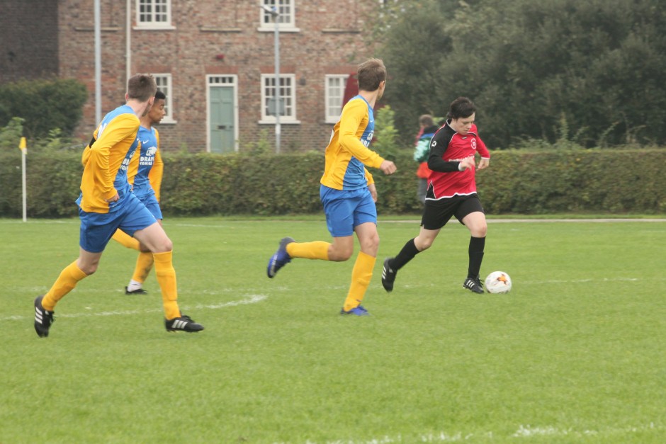 York & District Schoolboys Football » DGS-20161015_5345
